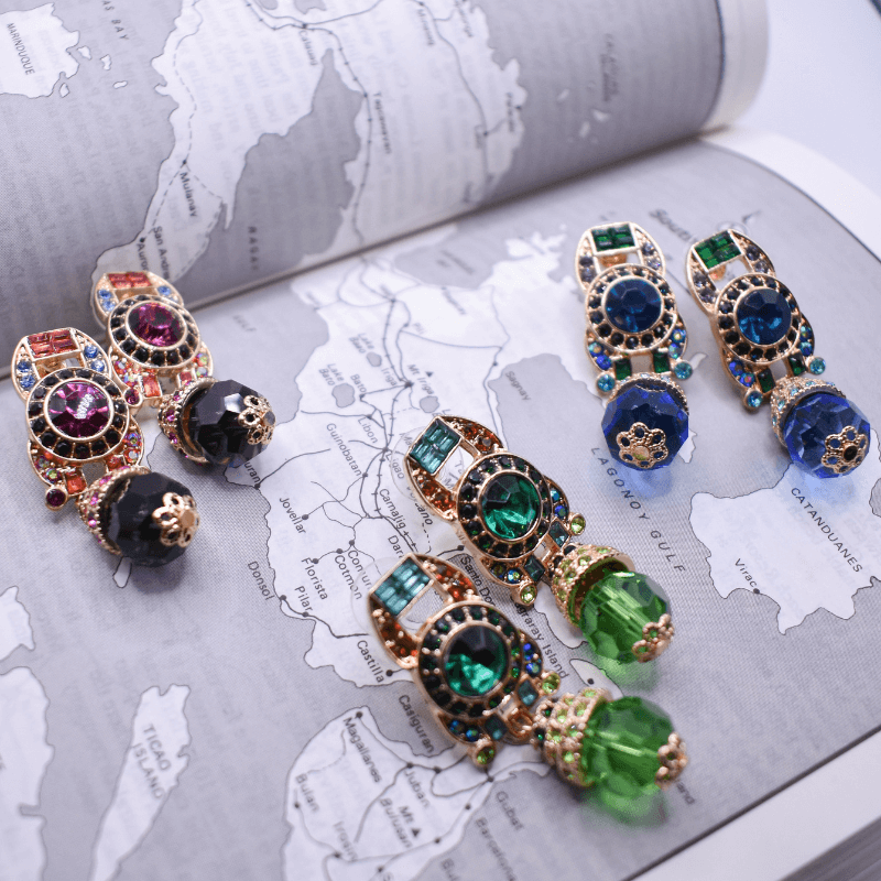 The World Wonders Collections | Sable Boutique